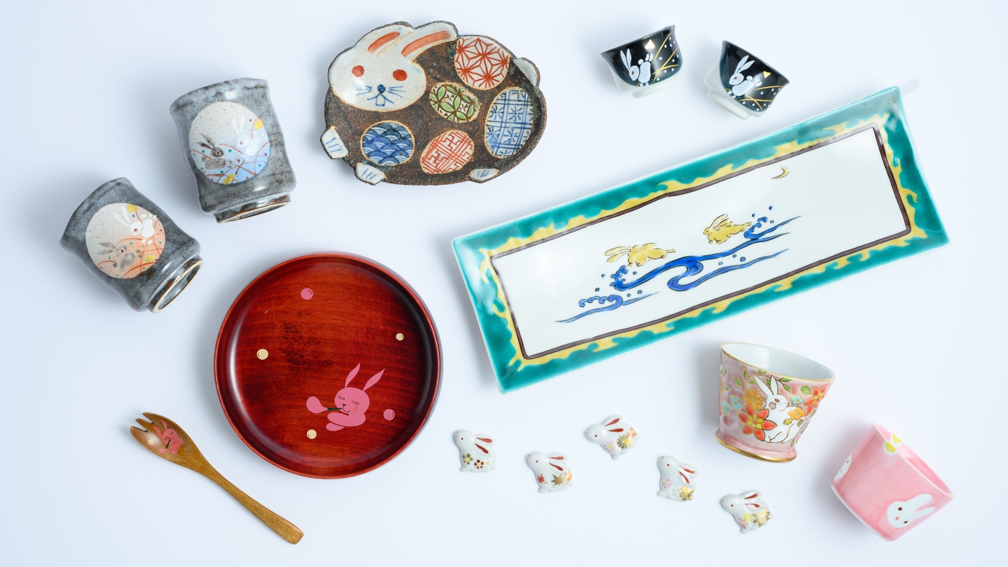 Rabbit Motif Japanese Tableware & Decor
