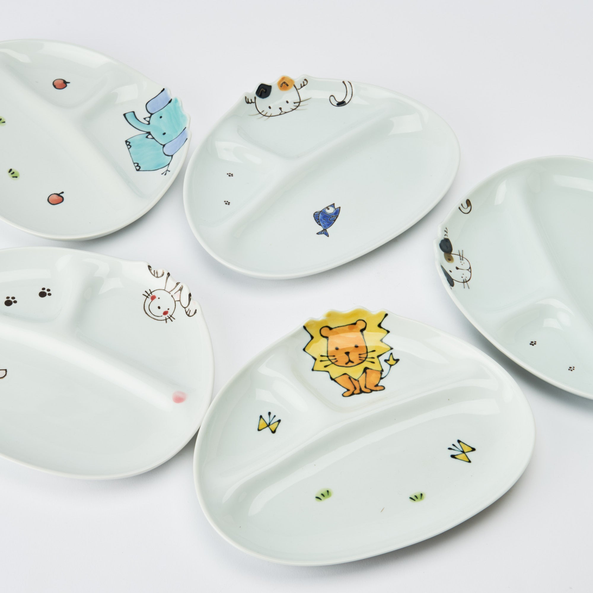 Rim-Peeking Animals Designed Children's Divided Plate