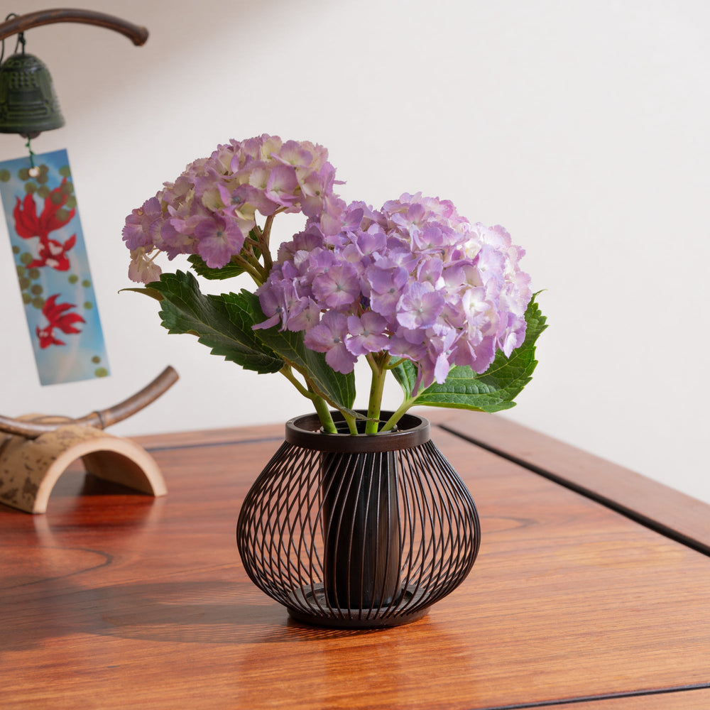Drop Shaped Japanese Flower Vase