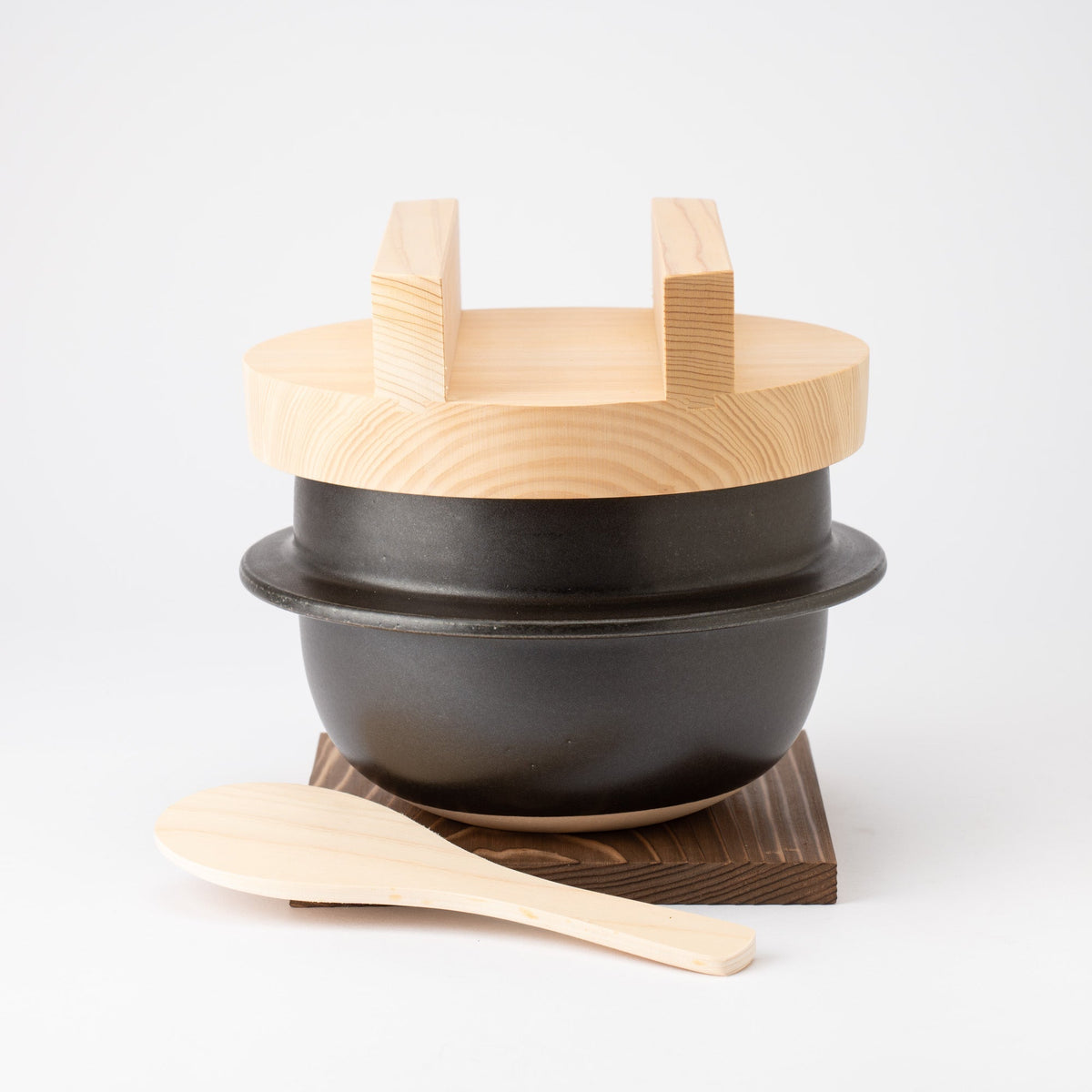 Shabu-shabu dinner with the Black Banko Donabe Japanese Clay Pot