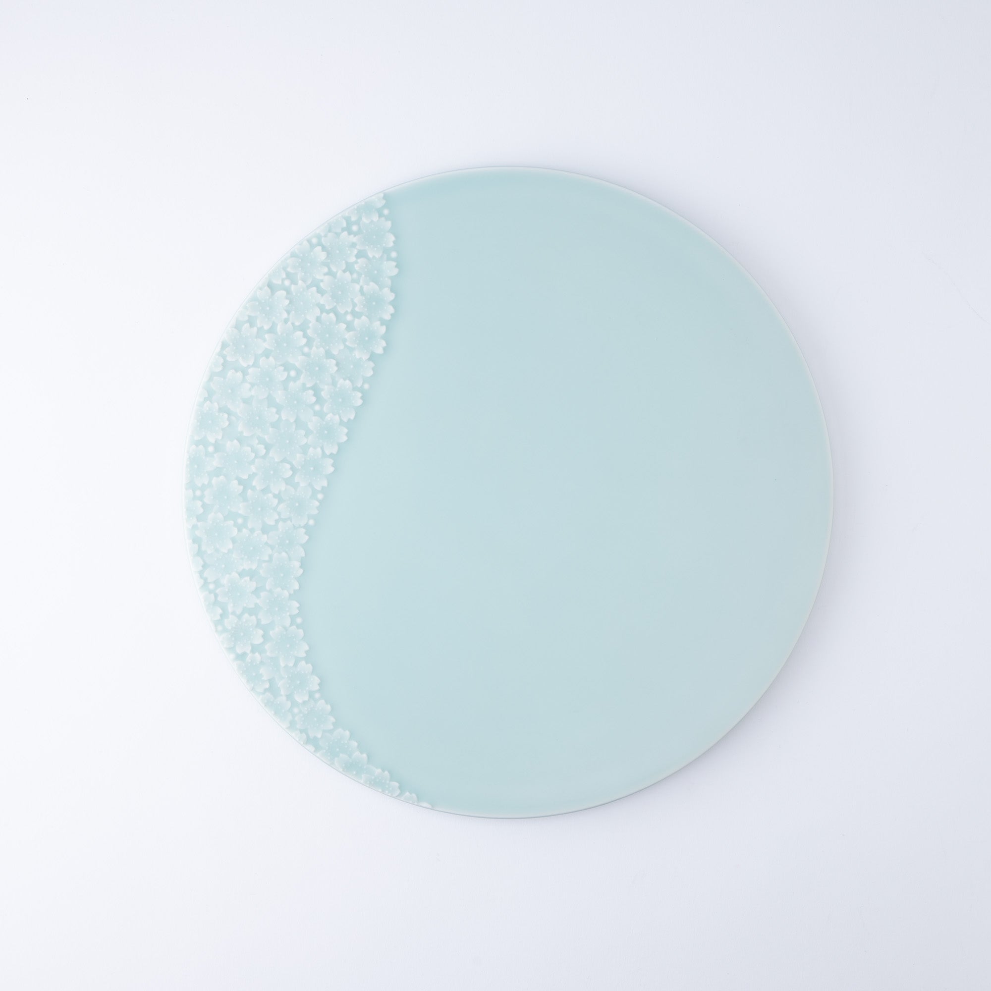Moist Floating Sakura Platter