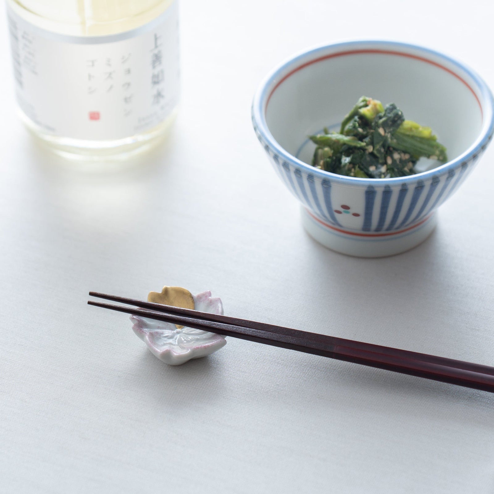 Five Colors Sakura Chopstick Rest Set