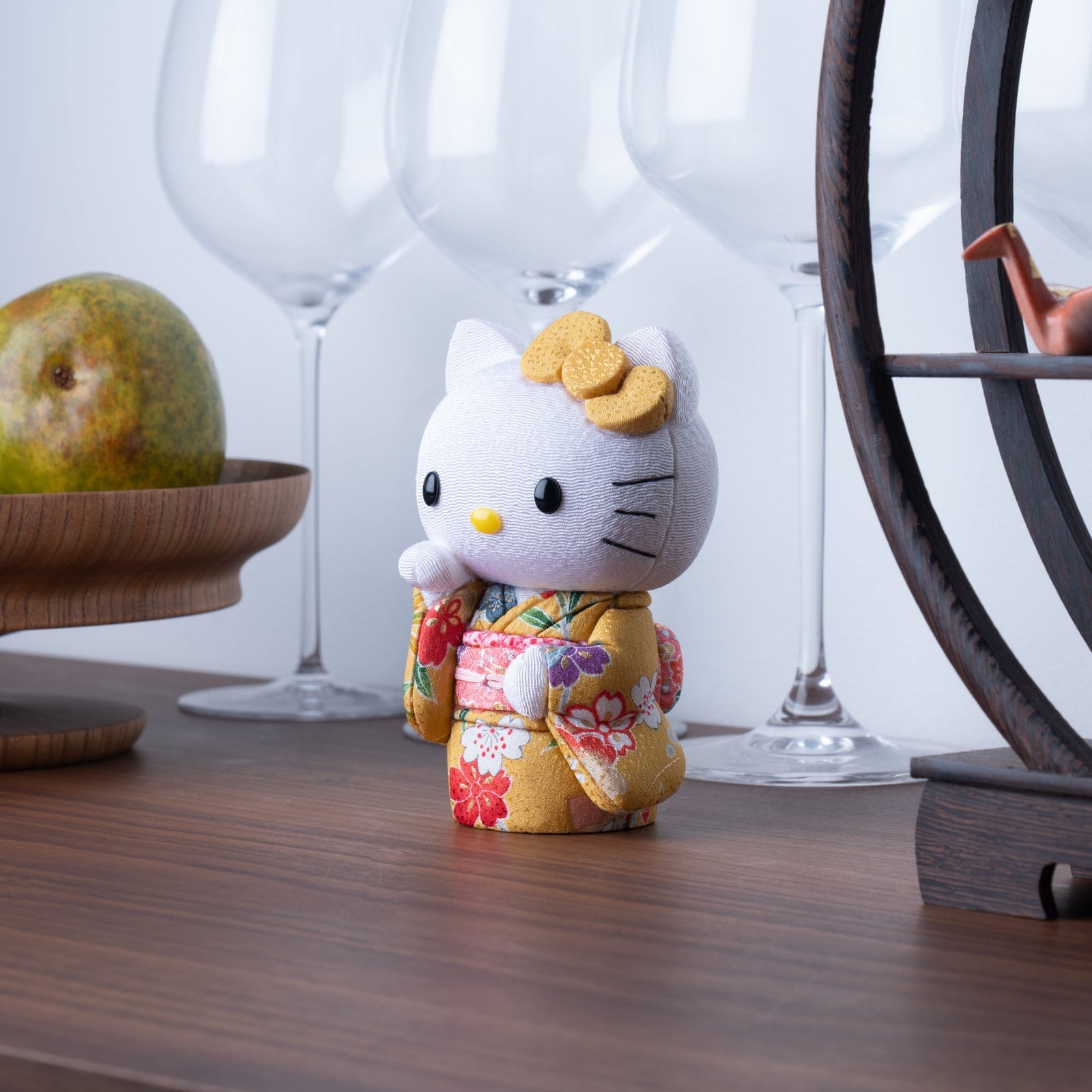 Yellow Hello Kitty Lucky Cat