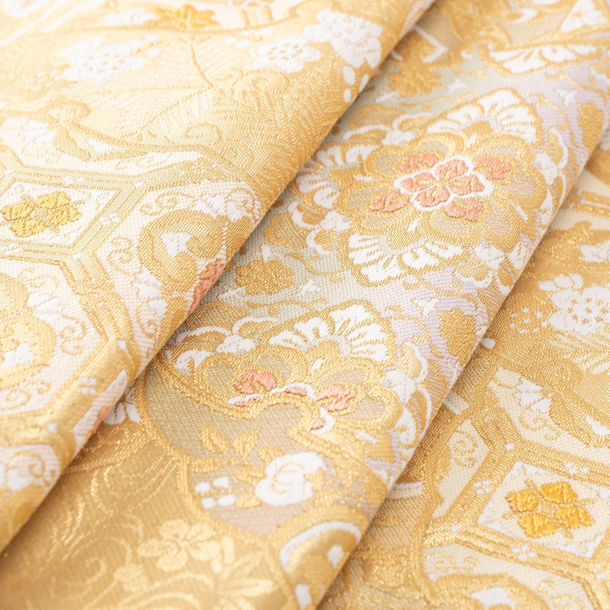 Yukiwa Short Table Runner