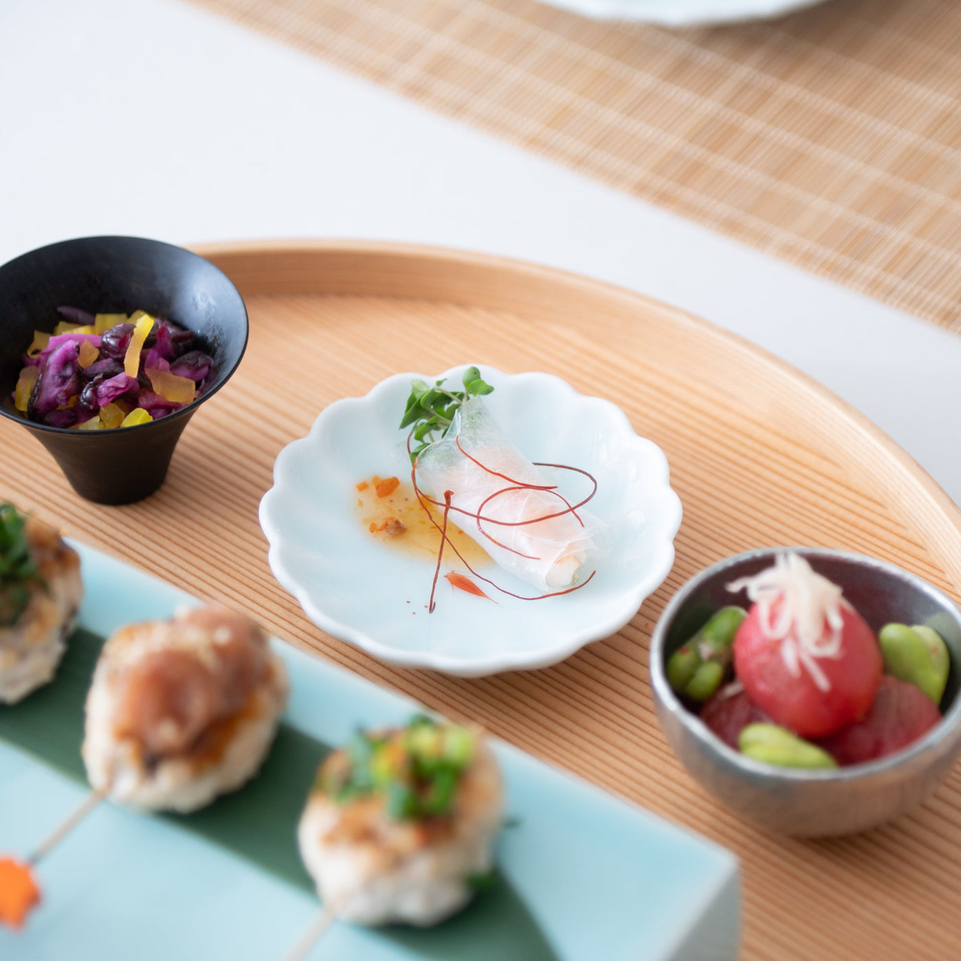 Medaka Rice Fish Chrysanthemum Sauce Plate