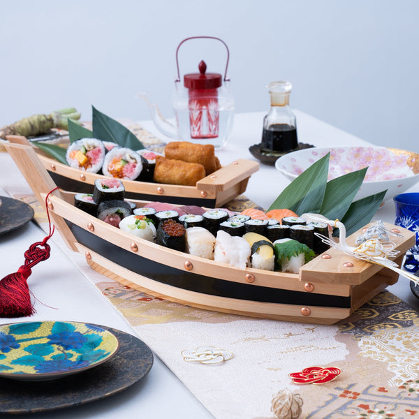 Table Setting #60 A Party With Sushi Boats | MUSUBI KILN | Handmade ...