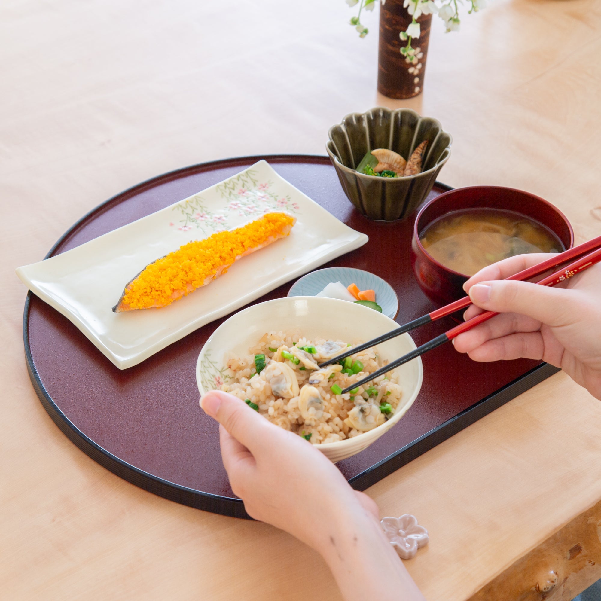 Musubi Mono Tranquil Sakura Dinnerware Set
