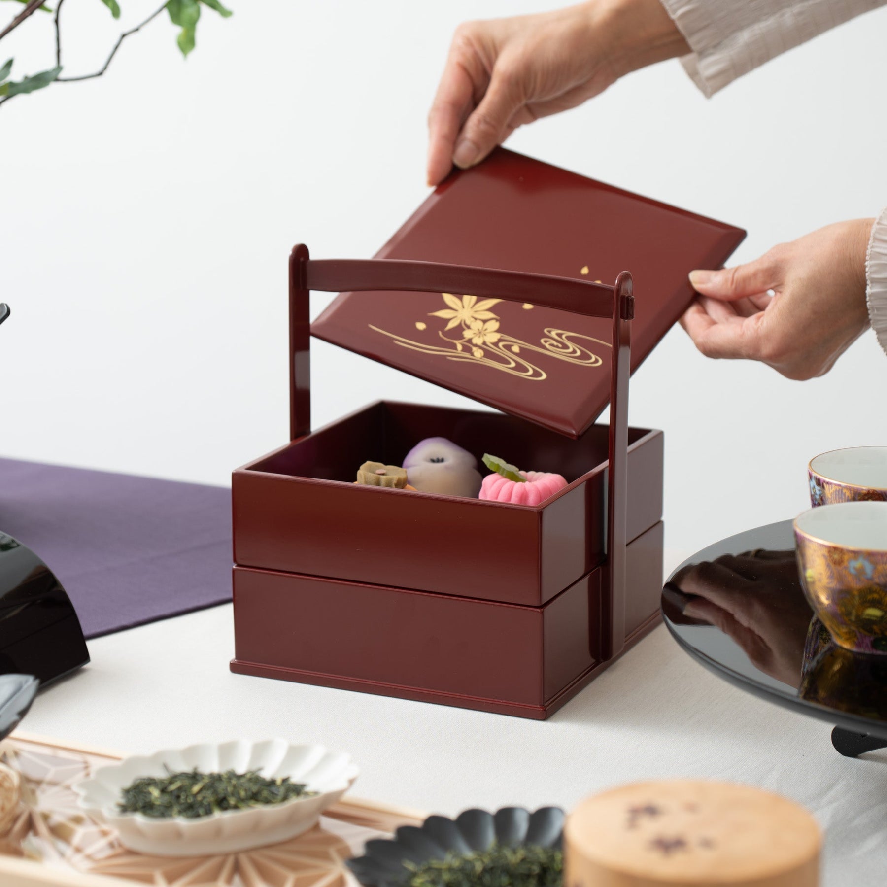Red Running Water Two Tiers Jubako Bento Box with Handle