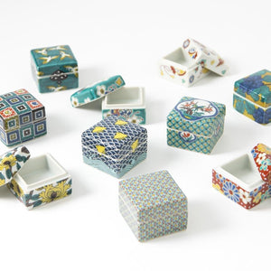 Japanese Spice Container