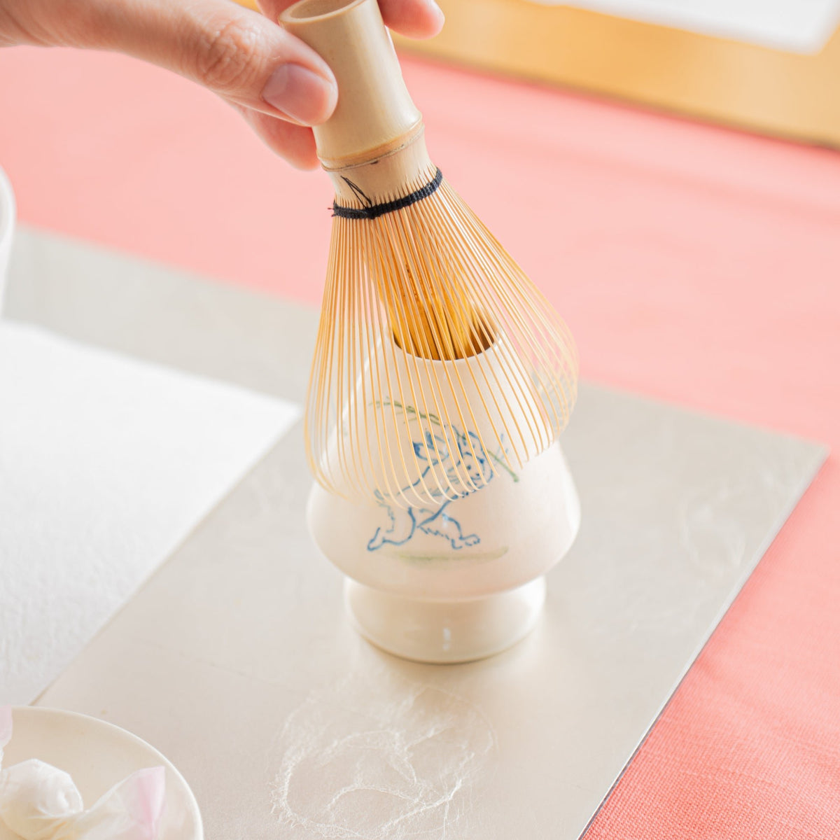 Tosen Kiln Kozan-ji Temple Choju Giga Kiyomizu Ware Matcha Whisk Holde