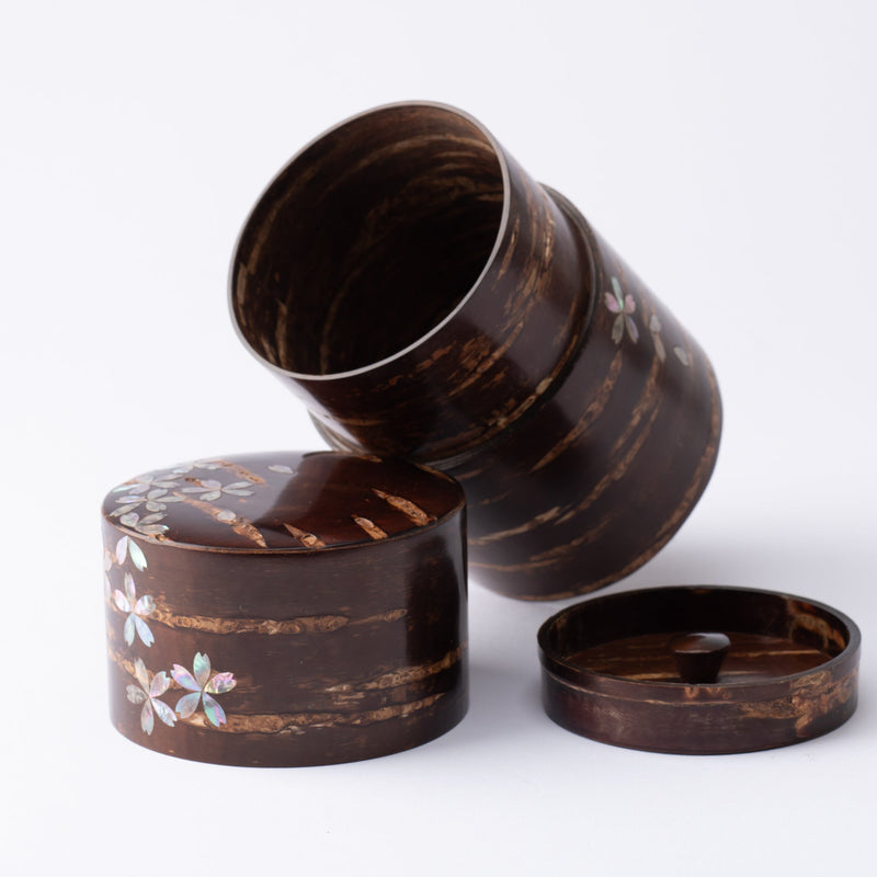 Yatsuyanagi Inlay Falling Sakura Akita Cherry Bark Work Tea Canister ...